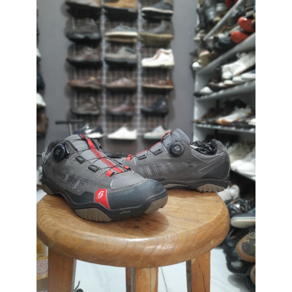 Jual Sepatu sepeda MTB cleat SCOTT belgiun size 46 | Shopee Indonesia