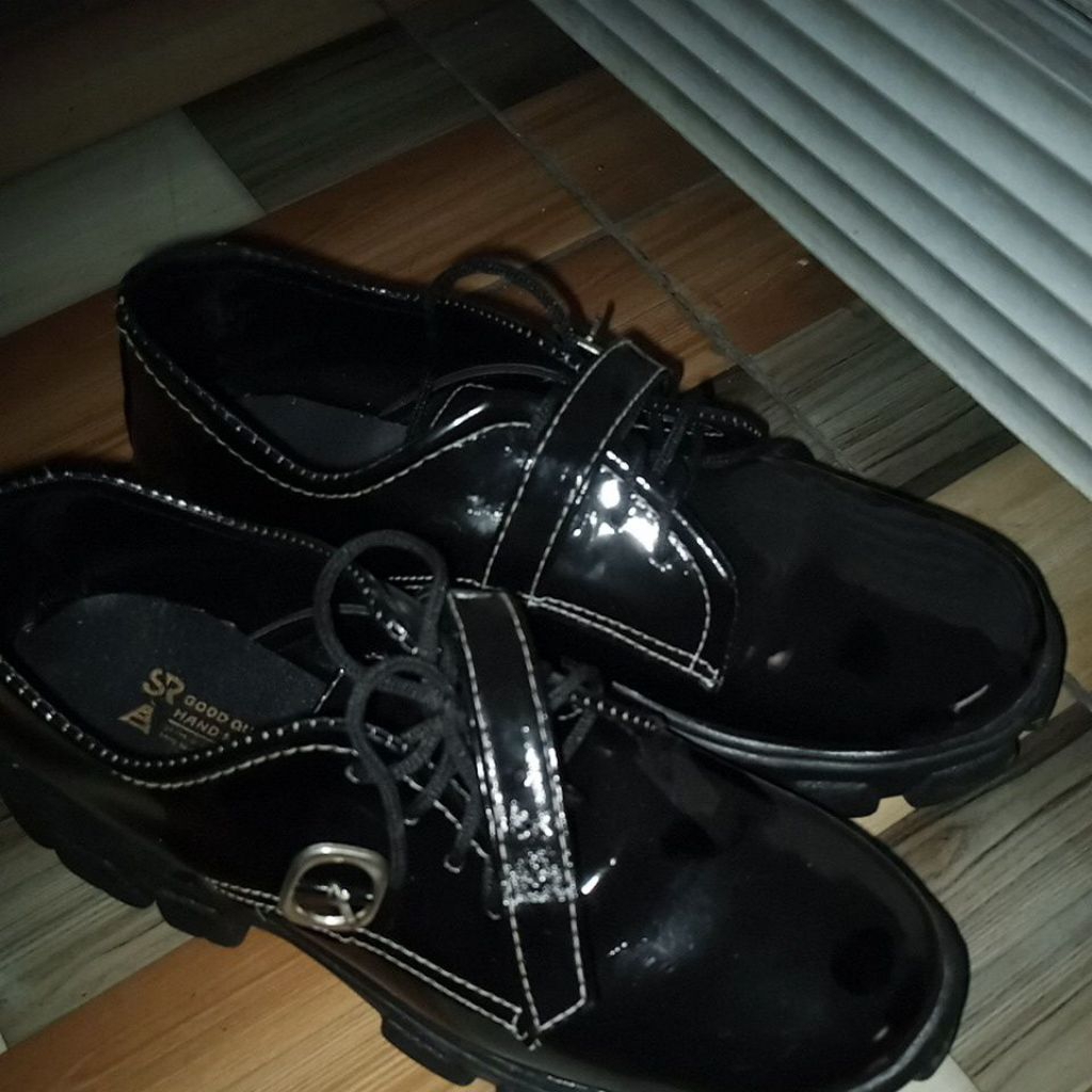 Jual Sepatu boots wanita {PRELOVED} | Shopee Indonesia