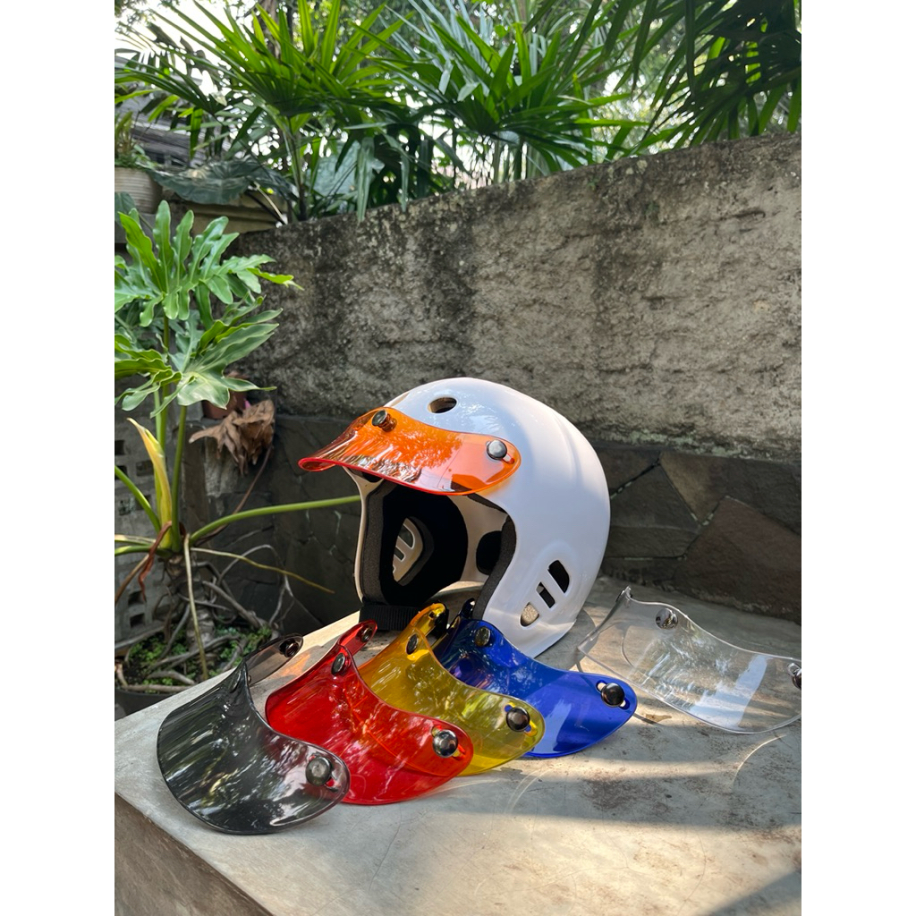 Jual HELM RAFTING/SKATEBOARD/ARUM JERAM PET DUCK | Shopee Indonesia