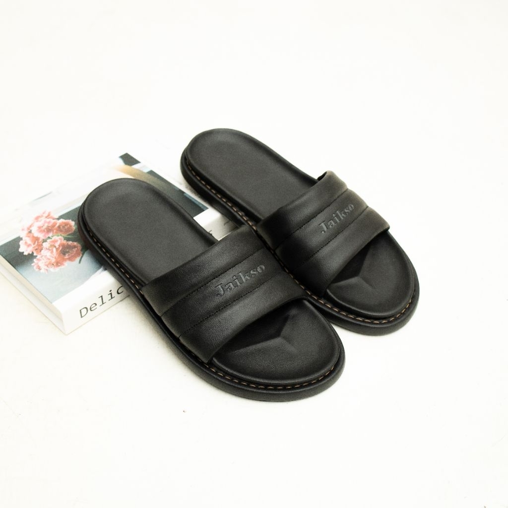 Jual Jaikso Sandal Slop Kulit Pria Hitam IB03 - Anti Slip Anti Licin ...