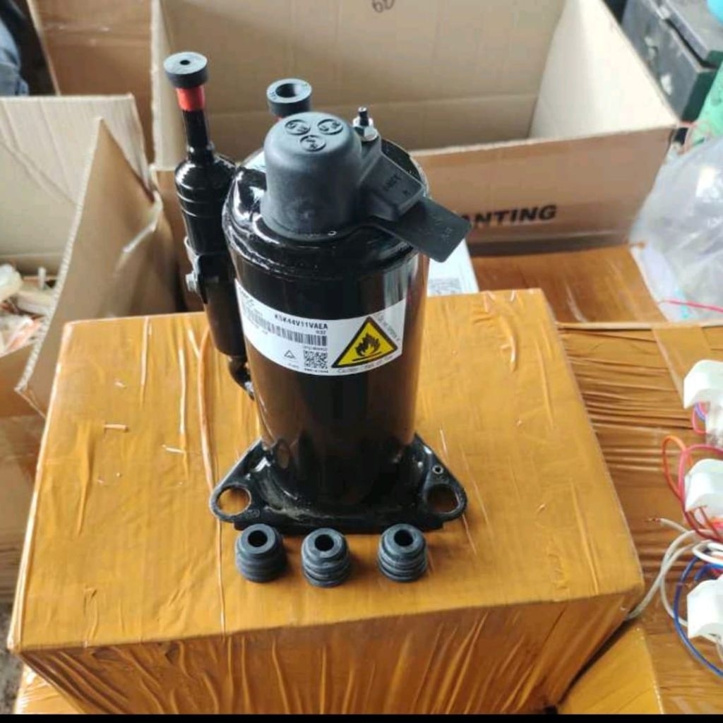 Jual Kompresor/compressor AC 1/2 pk freon R32 | Shopee Indonesia