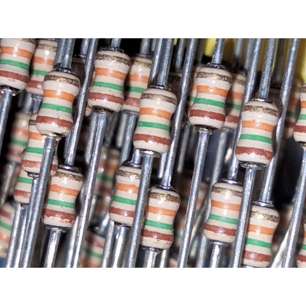 Jual Resistor 15k body 1/8w KOA (50pcs) | Shopee Indonesia