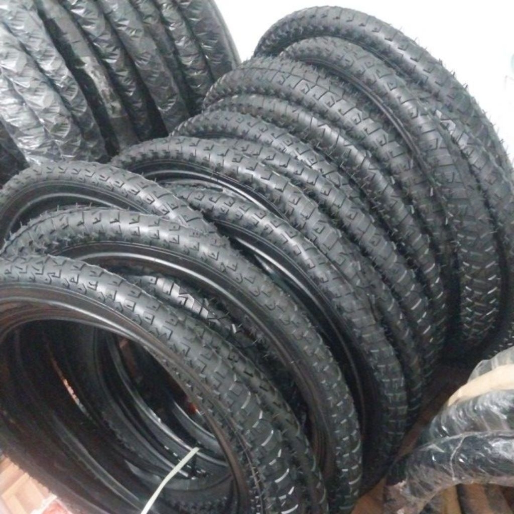 Jual BAN SEPEDA UKURAN 20 X 2, 125 BUAT SEPEDA MINI LIPAT DAN BMX HITAM ...