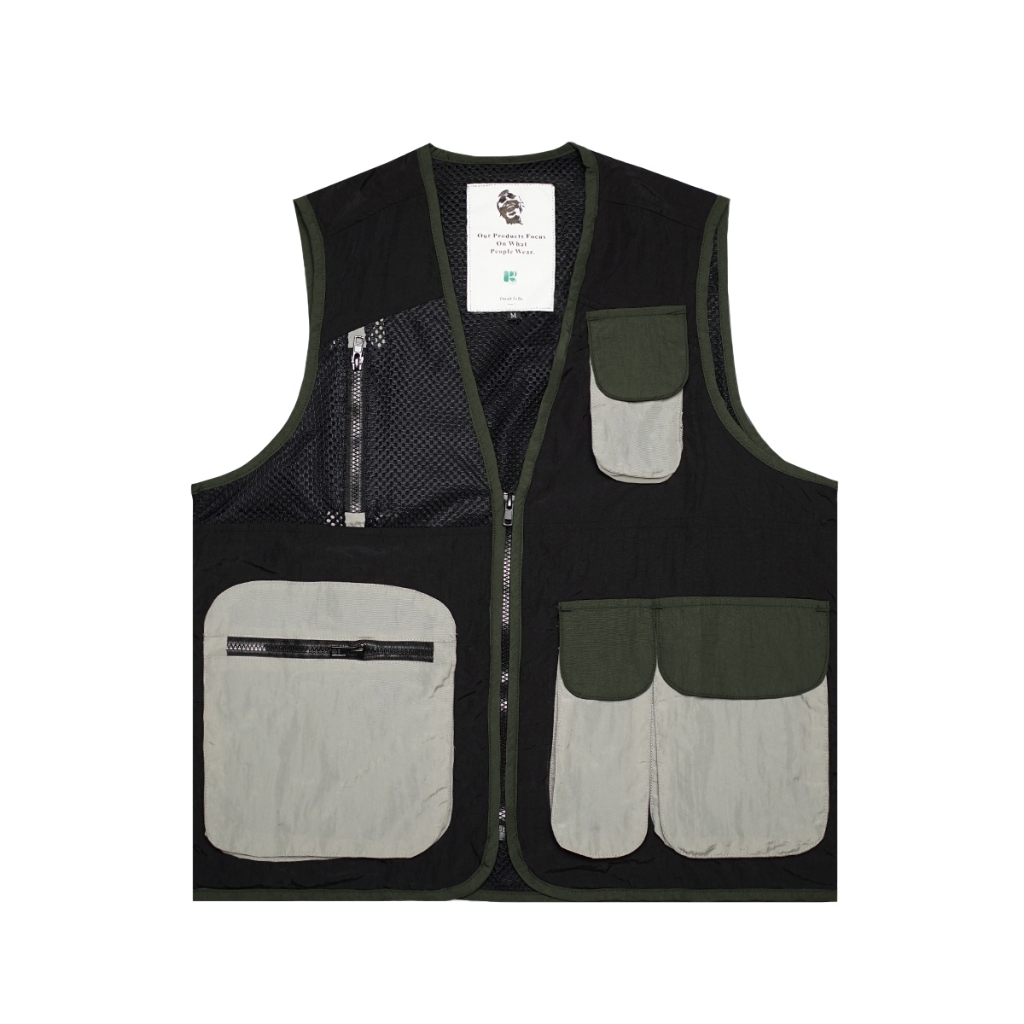 Jual Russ Vest Parasut Halls Black | Shopee Indonesia