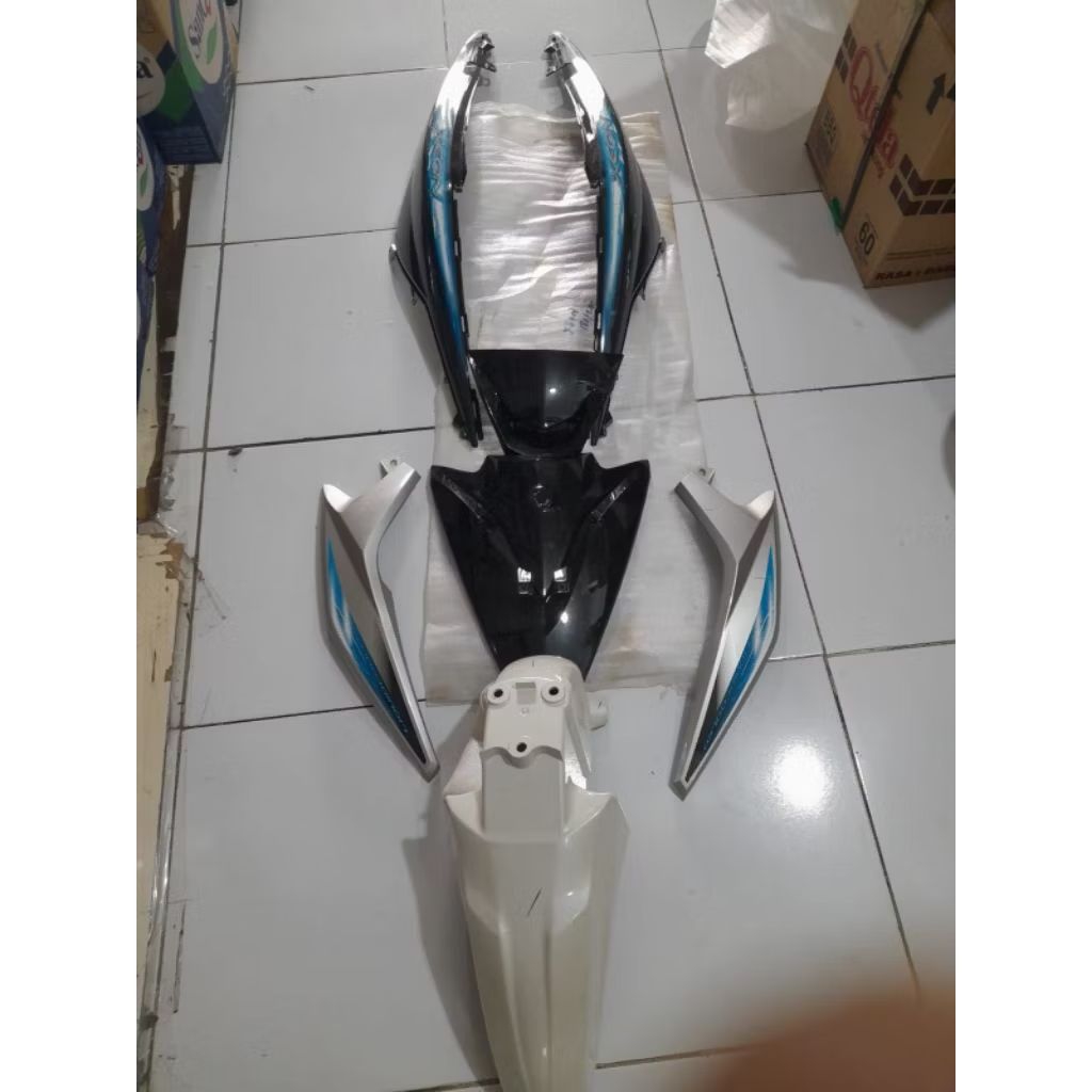 Jual body ori yamaha xeon125 old (second) | Shopee Indonesia