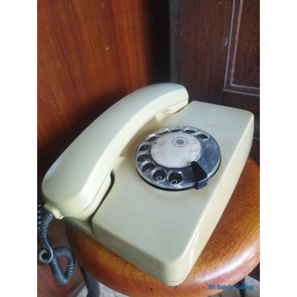 Jual Telepon Putar Kotak Telkom Jadul Vintage | Shopee Indonesia