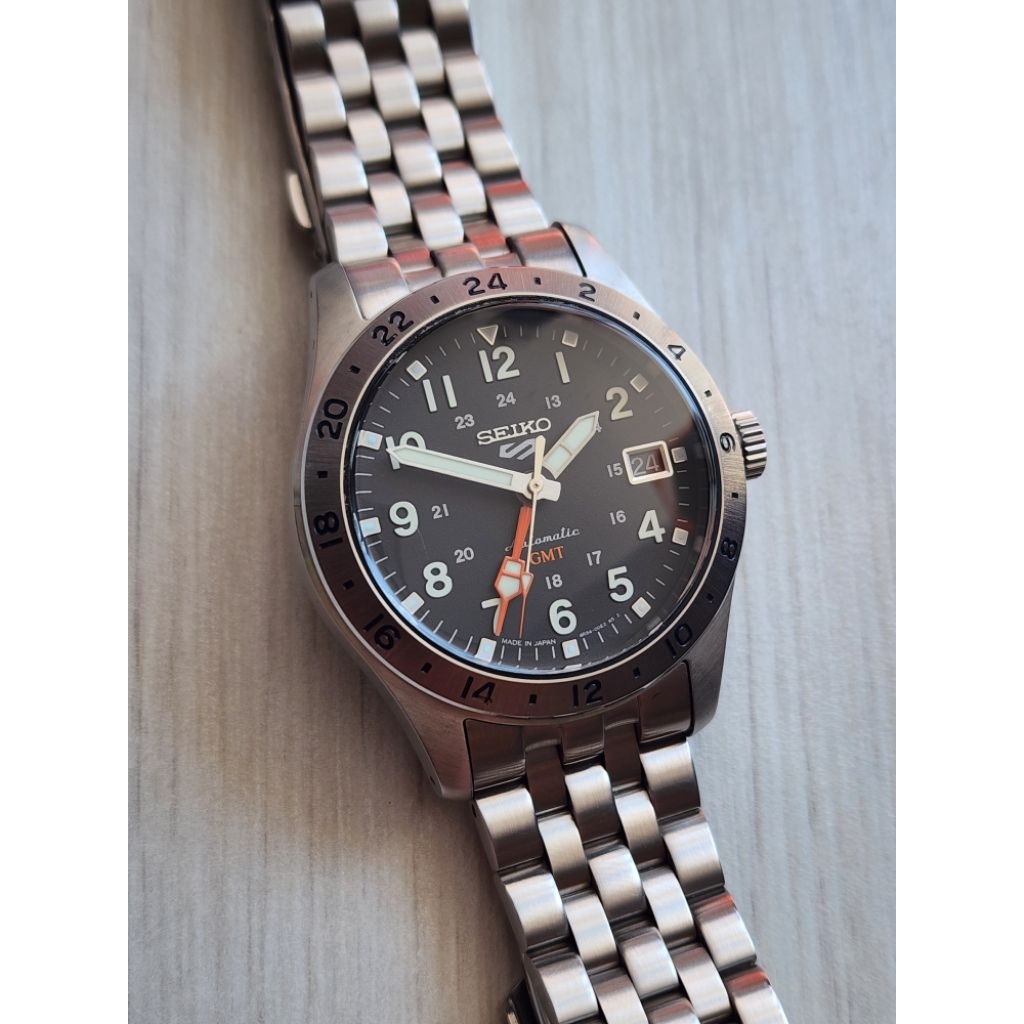 Jual Seiko 5 Sports Automatic GMT Field SBSC011 JDM Made In Japan WATCH ...