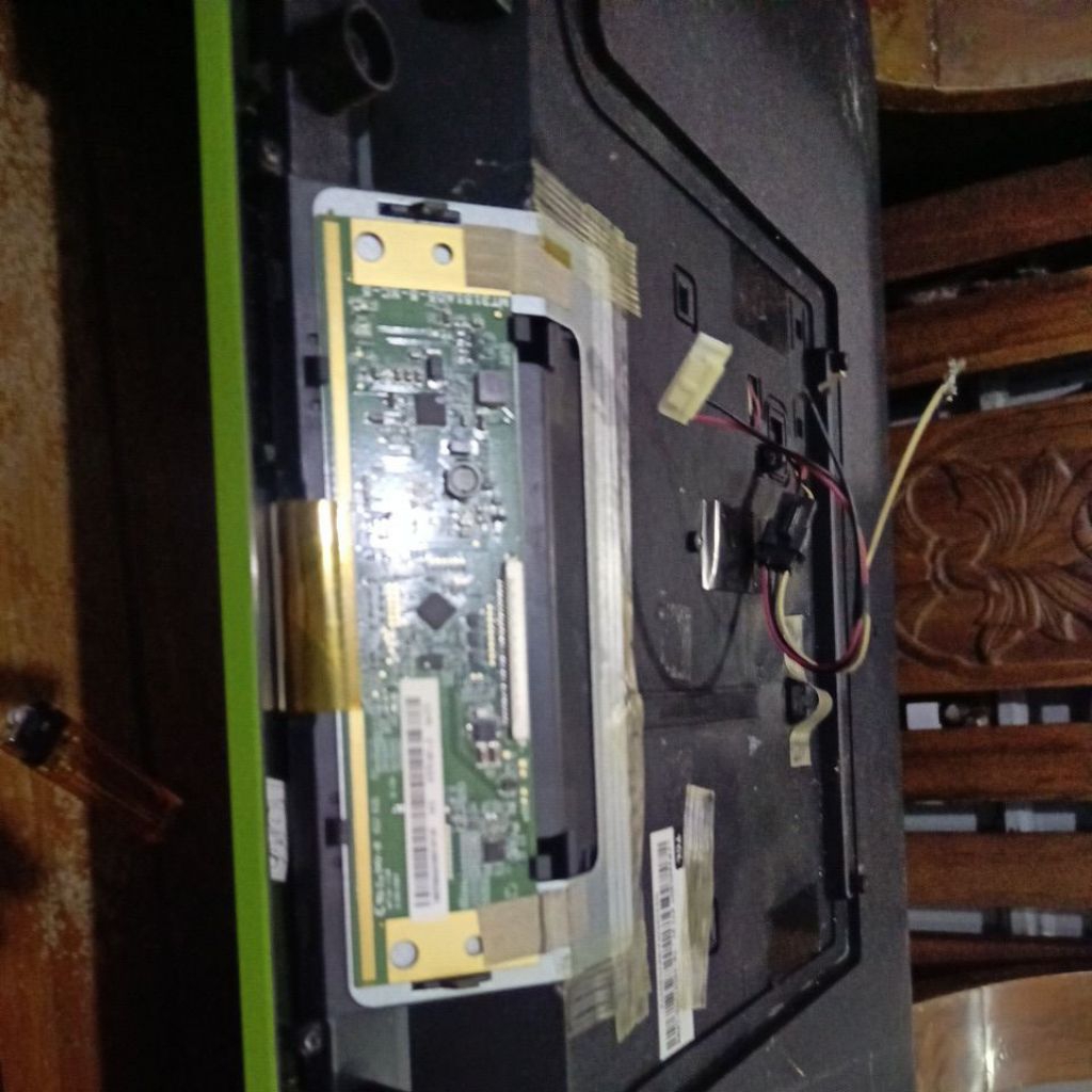 Jual panel . layar tv led TCL 29 INC KODE MT3151A05-5XC-5 UNTUK TV TCL ...