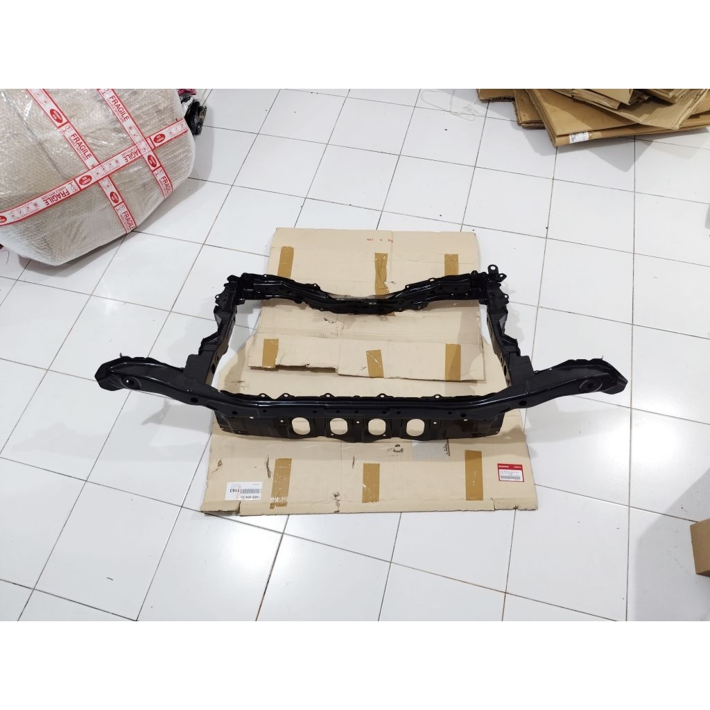 Jual bullhead bulkhead besi palangan radiator assy honda jazz ge8 2008 ...