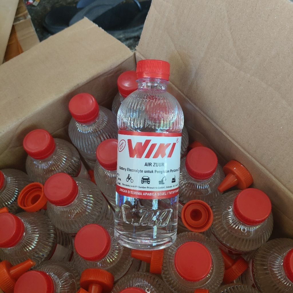 Jual GROSIR 1 DUS AIR ZUUR WIKI 450ML ISI 20PCS | Shopee Indonesia