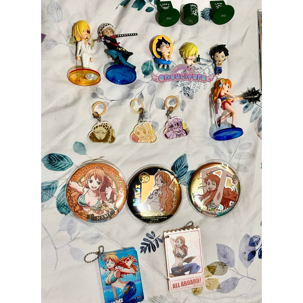 Jual ONE PIECE OFFICIAL WCF SANJI GOLD LAW RELAY OCHATOMO BADGE ALL ...