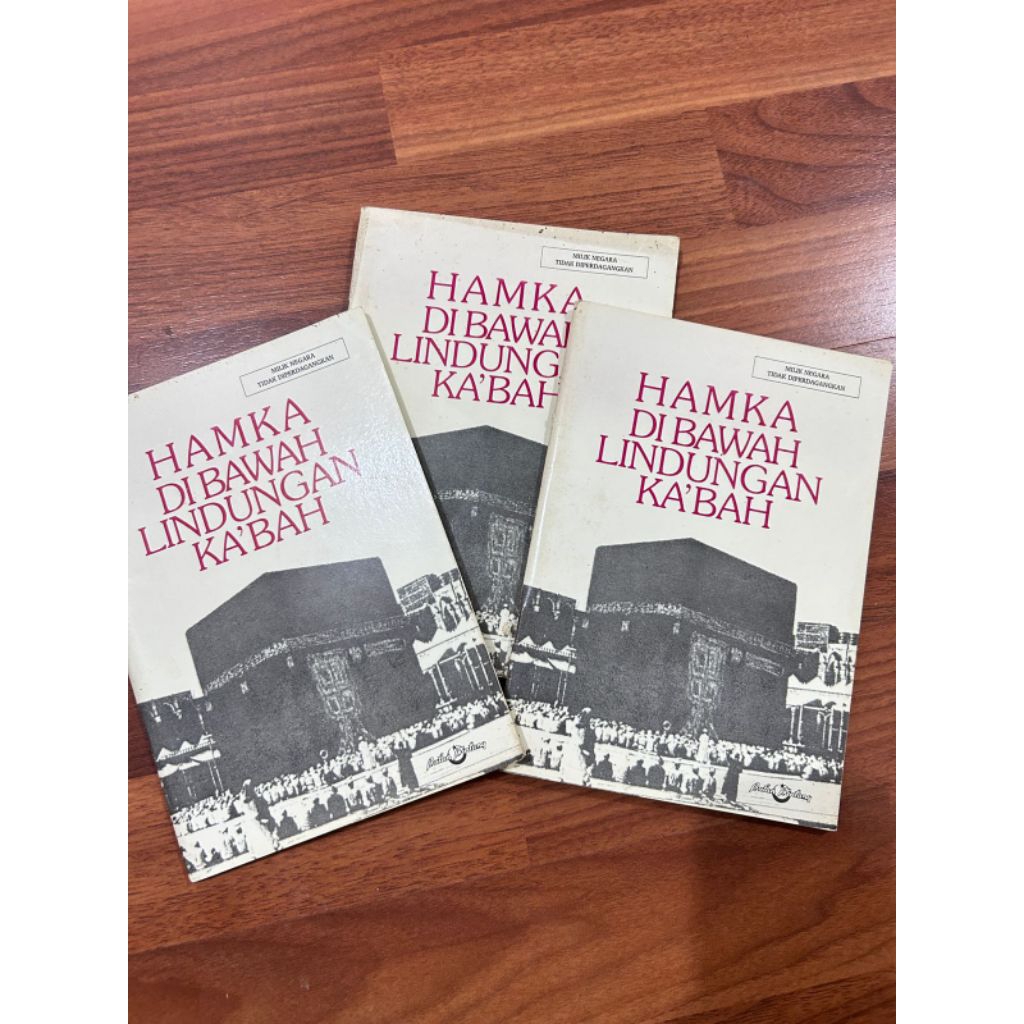 Jual Buku bacaan - HAMKA DI BAWAH LINDUNGAN KA'BAH | Shopee Indonesia