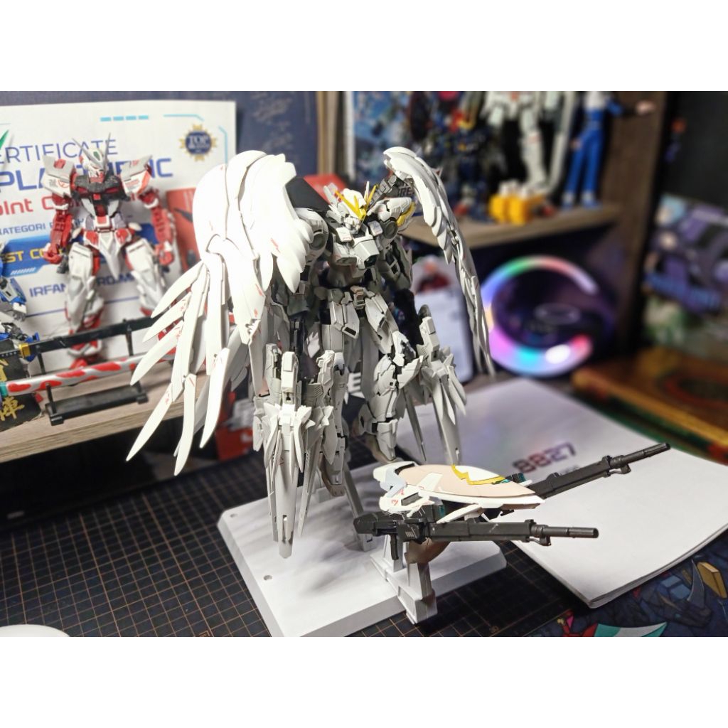 Jual MG 1/100 Gundam Wing Snow White Daban Second 2nd | Shopee Indonesia