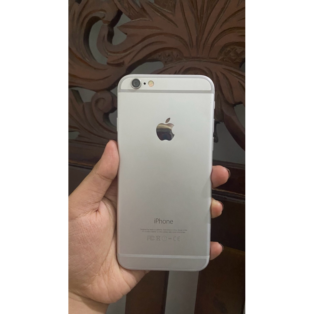 Jual Jual Iphone 6 all operator second (free kabel data+case) | Shopee ...