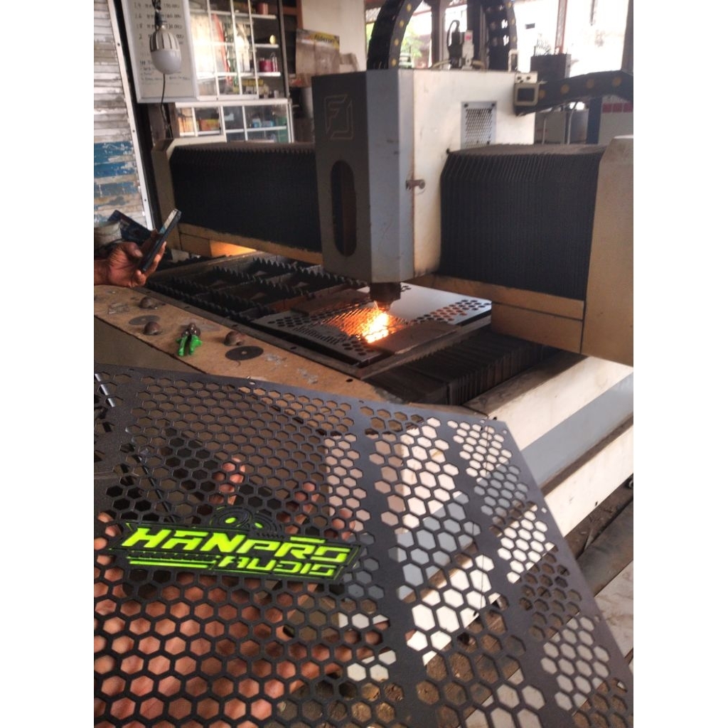 Jual GRILL SOUND custom 27×27 harga mulai 75 rupiah saja | Shopee Indonesia
