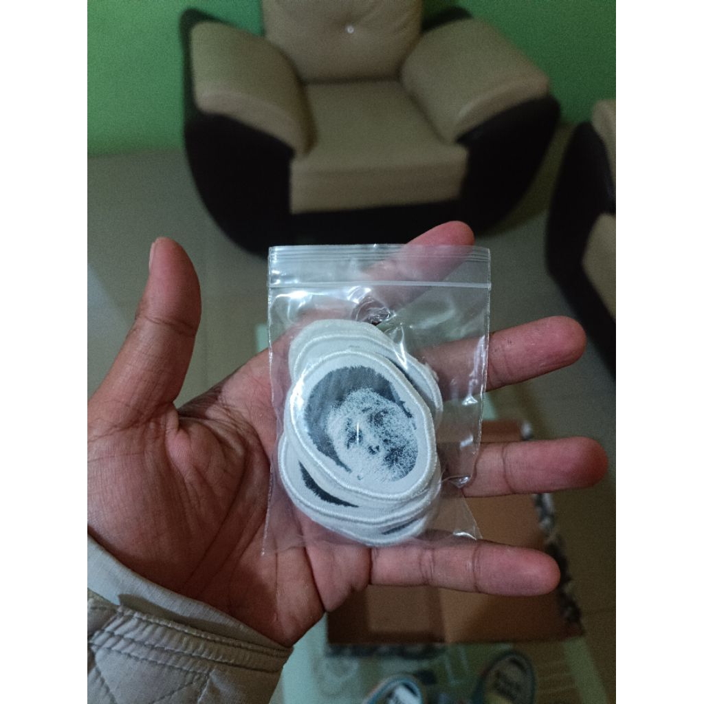 Jual Compas & Boy Pablo Limited Edition | Shopee Indonesia