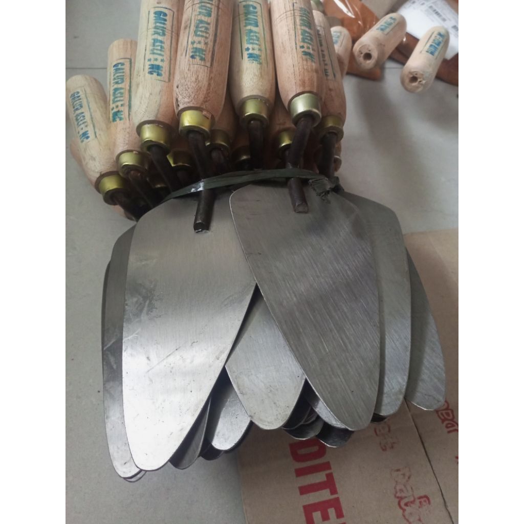 Jual Cetok Semen Galur Baja Asli keling 4 Ukuran 18cm Sangat kuat Galur ...