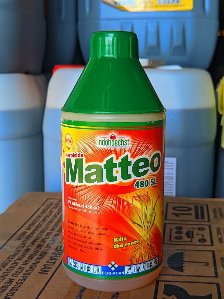 Jual HERBISIDA MATTEO 480 SL (800 ML) RACUN RUMPUT SISTEMIK | Shopee ...