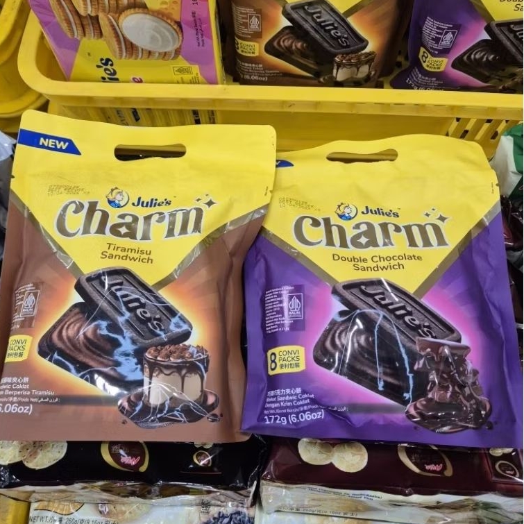 Jual Julie's Charm sandwich biskuit Double Chocolate / Tiramisu ( isi 8 ...