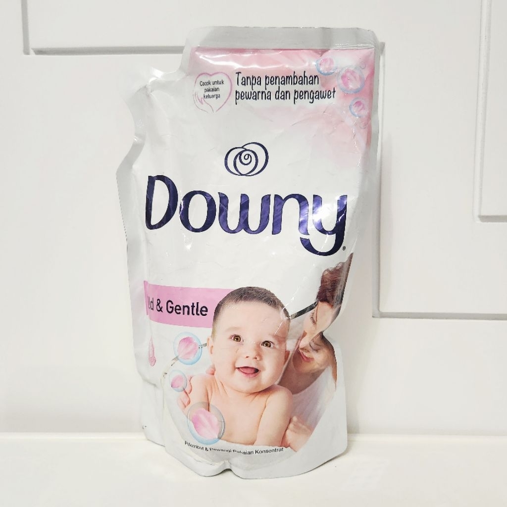 Jual DOWNY Mild and Gentle 650ML Pelembut Pewangi Pakaian Konsentrat ...