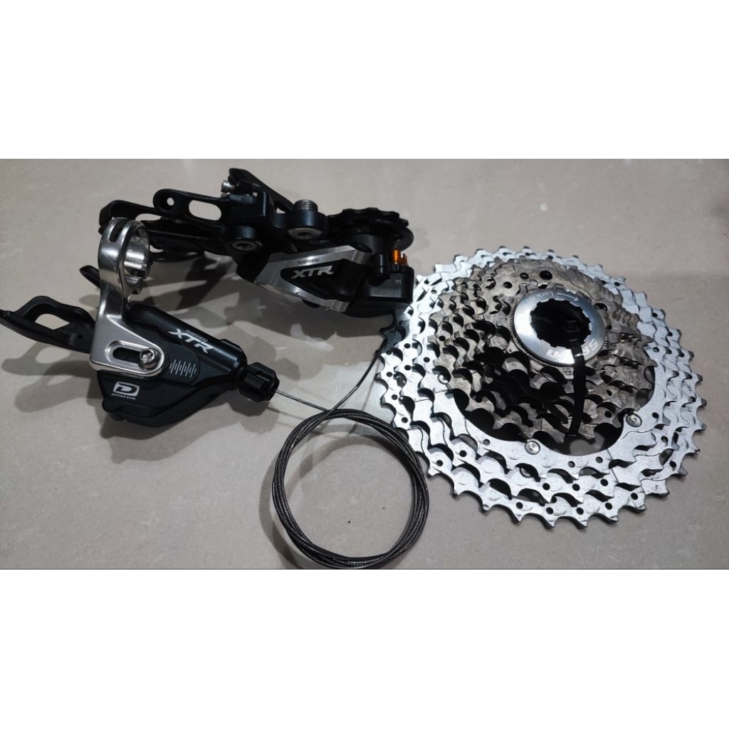 Jual Mini grupset sepeda MTB Shifter RD Shimano XTR sprocket XT 11-36 10sp ,kondisi mulus normal ...
