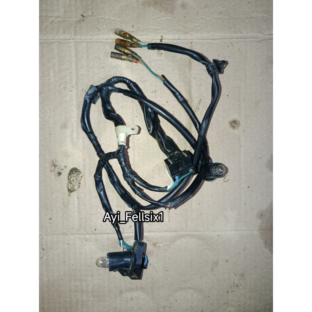 Jual fiting lampu soket lampu depan honda cbr 150r lokal k45a | Shopee ...