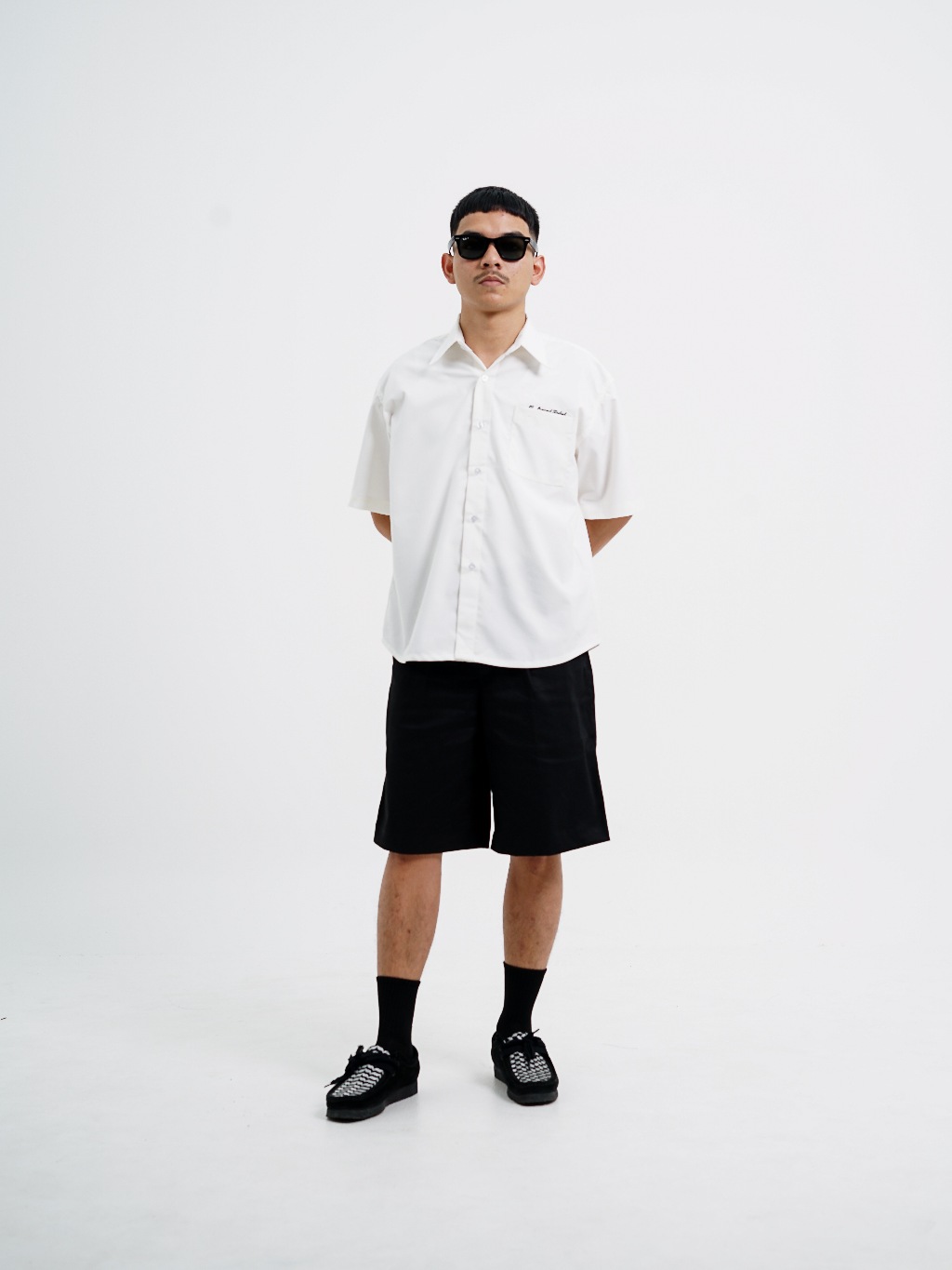 Jual All Around Faded Oxford Boxy Shirt 235GSM White | Shopee Indonesia