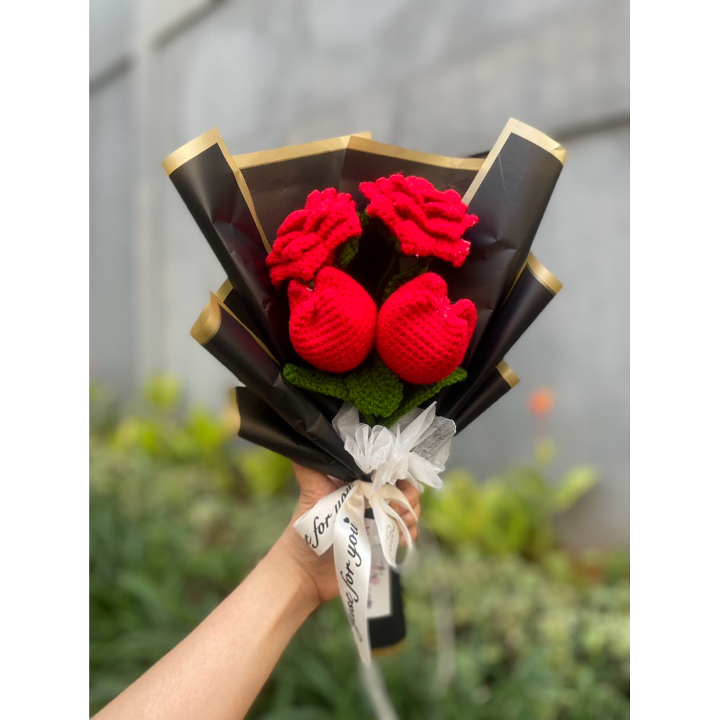 Jual Buket Bunga Rajut Mini Puff Tulip Hybrid Rose Handmade - Kado ...