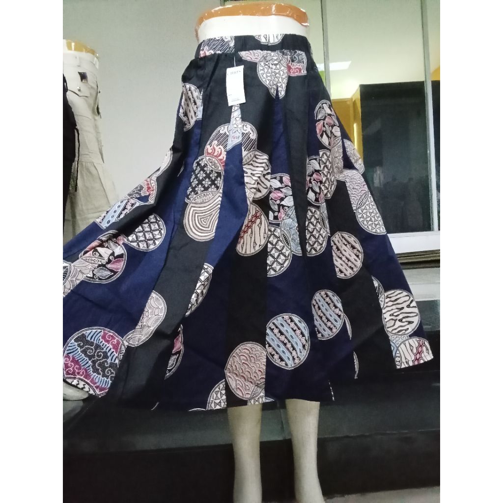 Jual ROK MIDI ROK BATIK 7/9 BAHAN KATUN STRETCH MODEL KEMBANG MAYUNG ...