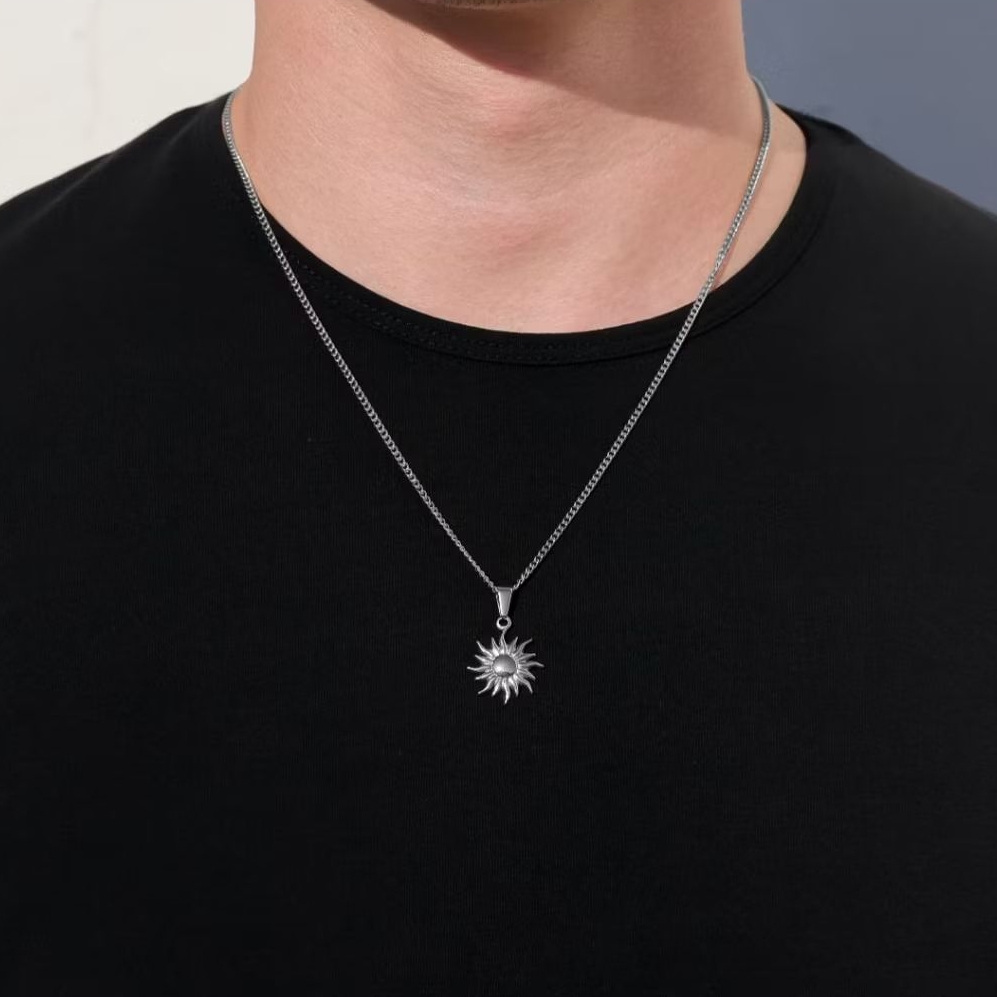 Jual Kalung Titanium pria/ Wanita Berbagai Pilihan Liontin Minimalis ...