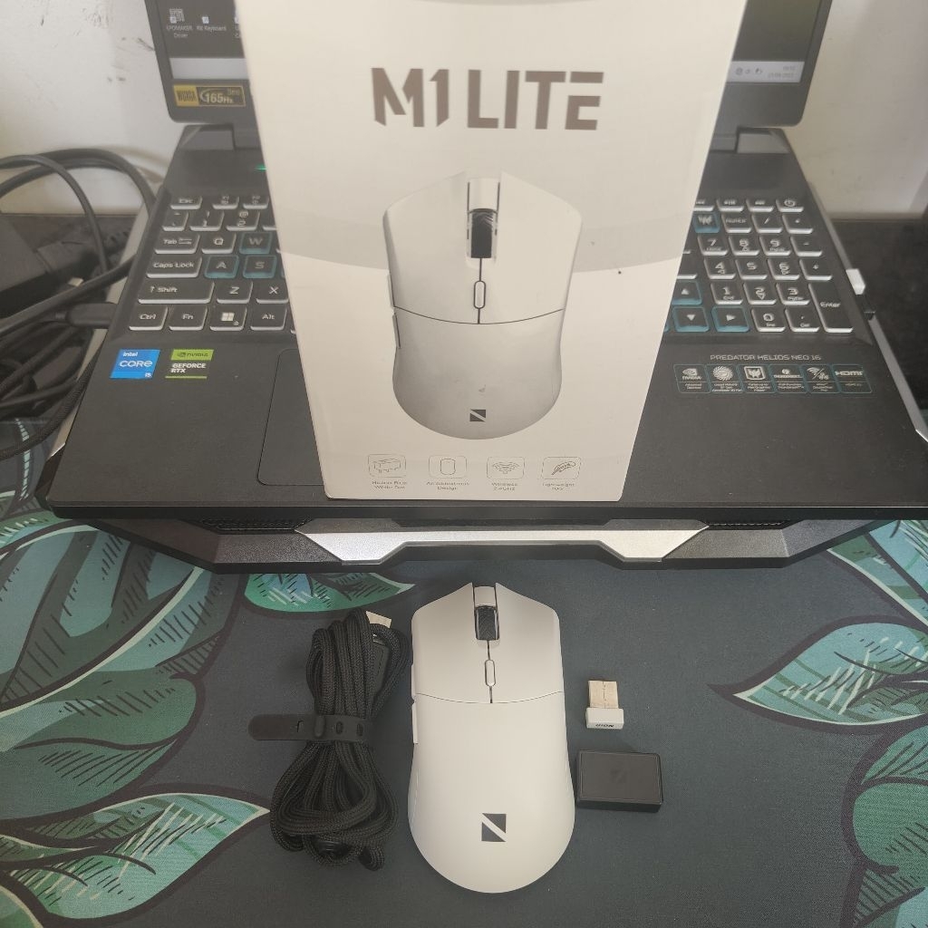 Jual Mouse Noir M1 Lite Wireless Gaming Mouse 3325 - White | Shopee ...