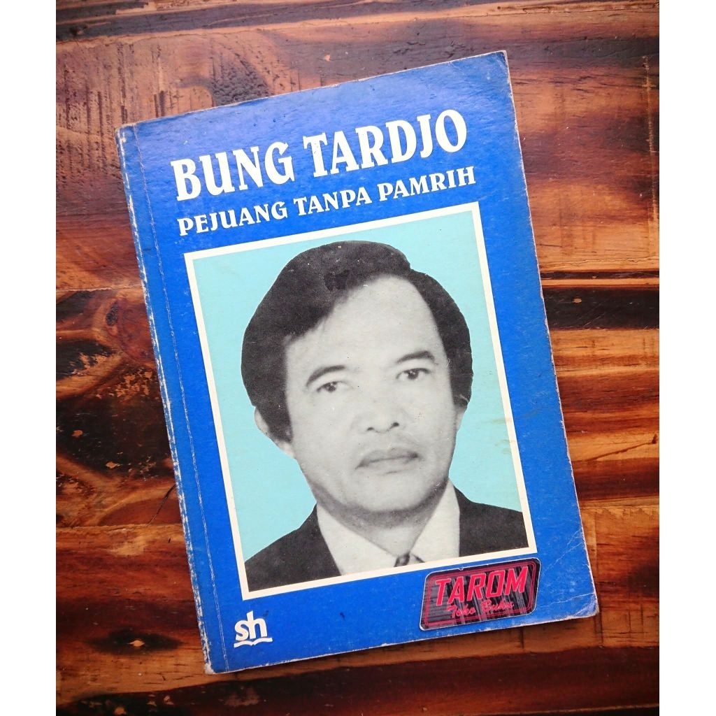 Jual BUNG TARDJO Pejuang Tanpa Pamrih : C.P. Hermanes, dkk | Shopee ...