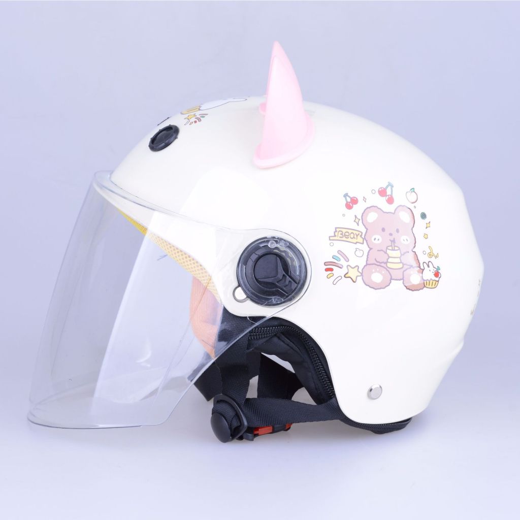 Jual Helm anak dengan telinga kucing, desain yang lucu | Shopee Indonesia