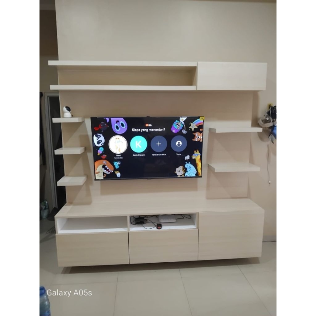 Jual Backdrop TV Meja Minimalis Furniture Kayu Multiplek Plywood 18mm ...
