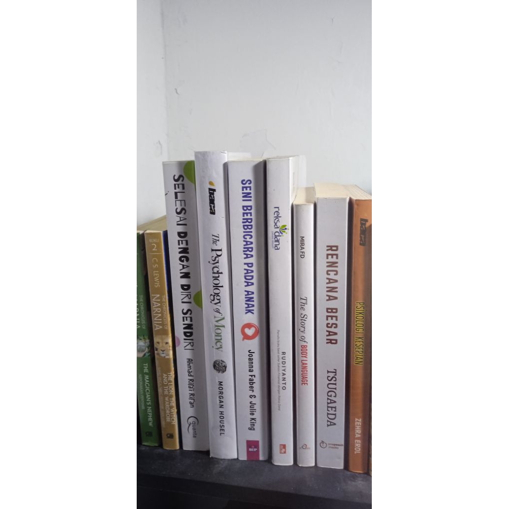 Jual buku preloved | Shopee Indonesia