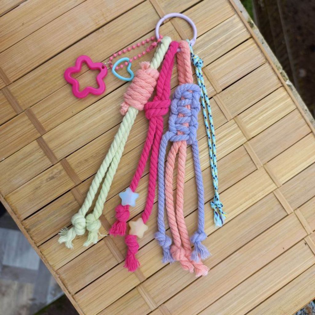 Jual Macrame Keychain| Hiasan Tas | Gantungan tas | Ganci | murah ...