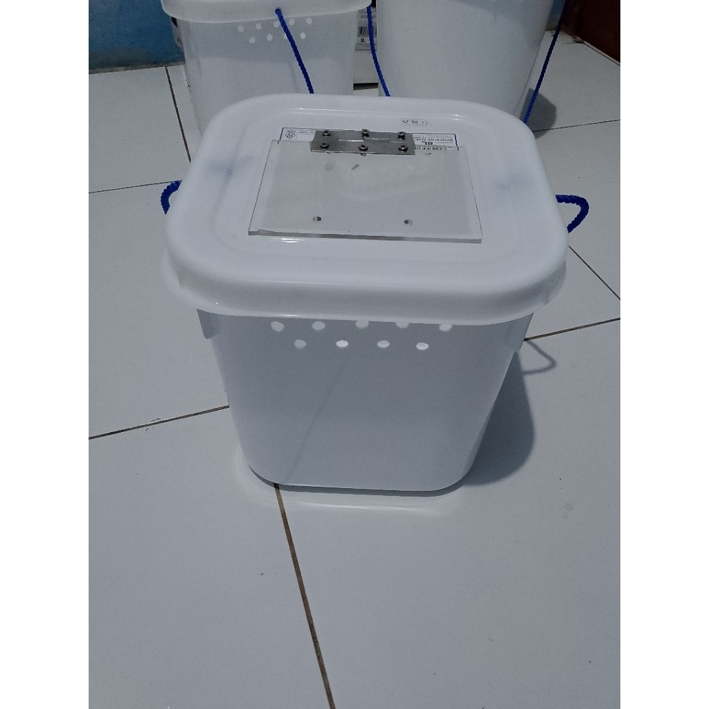 Jual box / tempat udang hidup | Shopee Indonesia