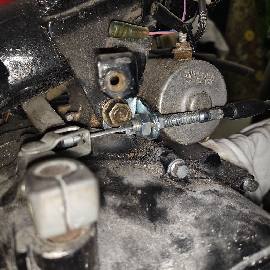 Jual BRECKET / BREKET DUDUKAN KABEL KOPLING KPH SUPRA 125 KARISMA ...