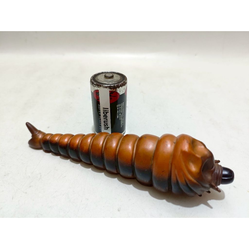 Jual Vintage 1993 toho bandai sofubi mothra larva godzilla movie ...