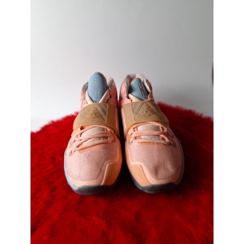 Jual Sepatu Basket Second Size 45 | Shopee Indonesia
