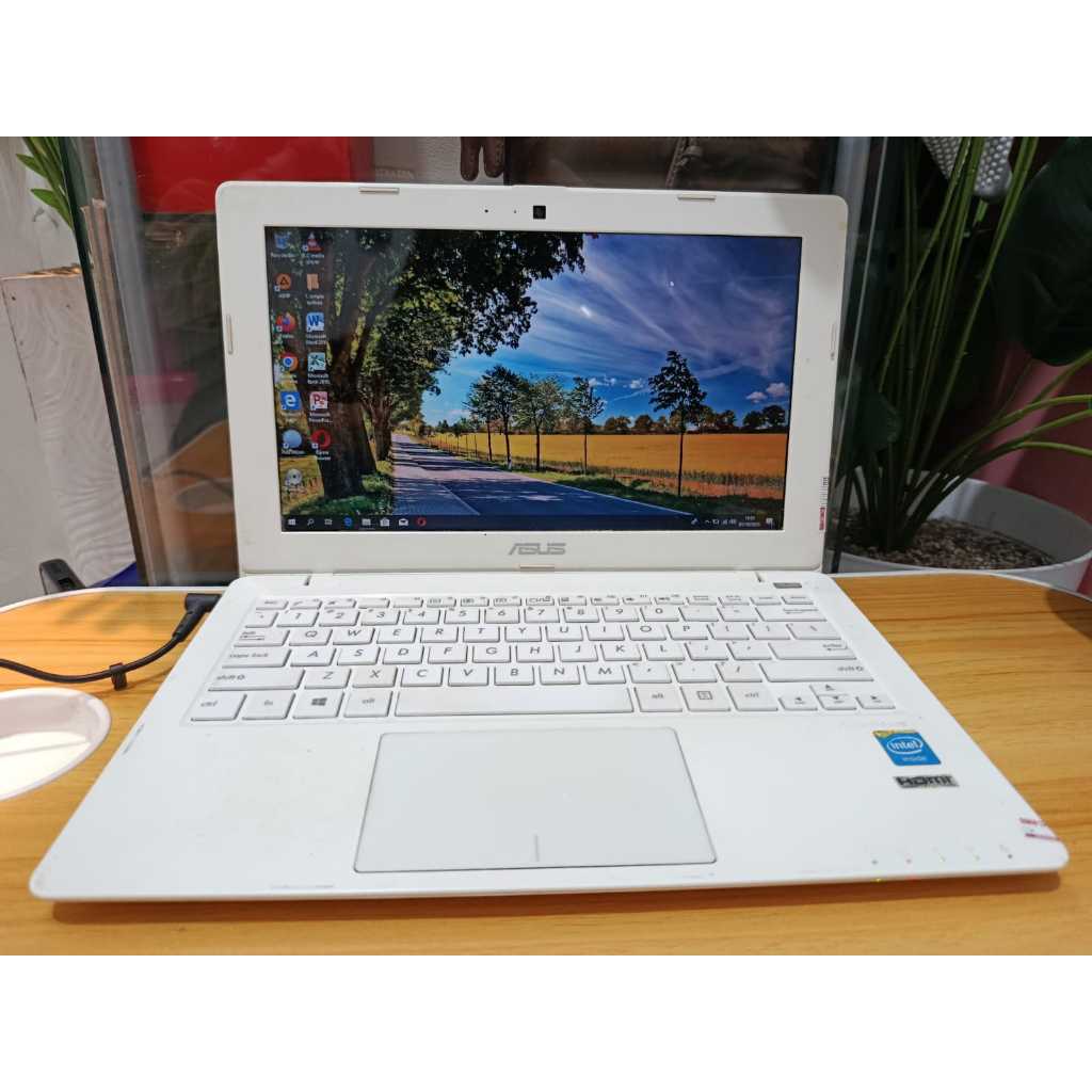 Jual Laptop Asus X200M Processor Intel Celeron CPU N2840 2.2 GHz Ram 2 ...