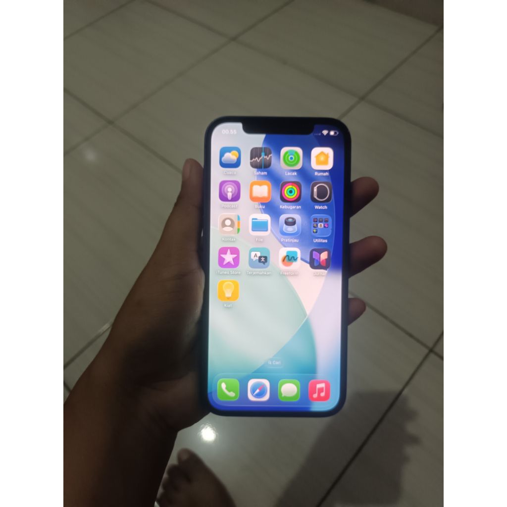 Jual Iphone 12 64gb fullset wifi only preloved hp second | Shopee Indonesia
