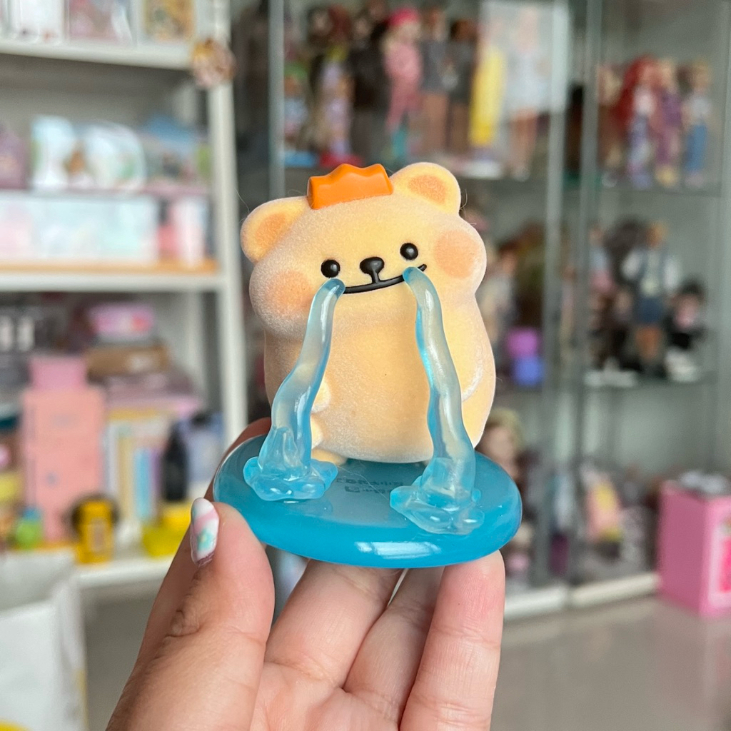 Jual Bear is Bug Cry Figure Blind Box Pajangan | Shopee Indonesia