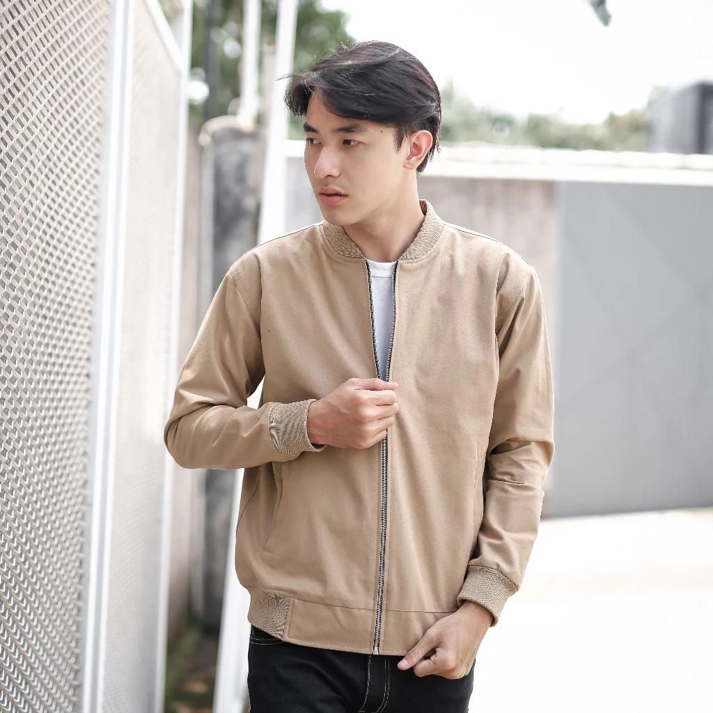 Jual JAKET BOMBER PRIA BAHAN CANVAS BEST SELLER | Shopee Indonesia