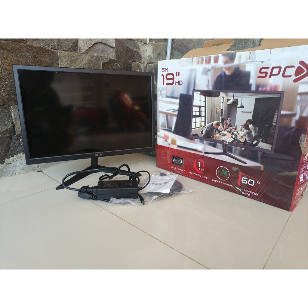 Jual monitor LED SPC 19" inch.plus HDMI kondisi baru | Shopee Indonesia