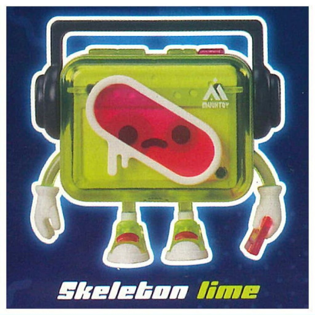 Jual Cassette Player Boy Figure Gashapon - Skeleton Lime by Muuktoy ...