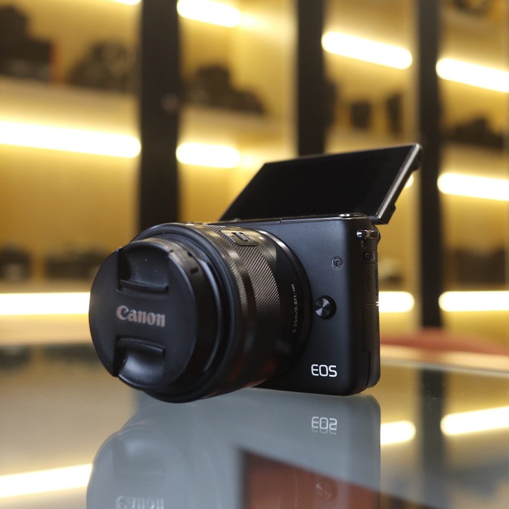 Jual Canon Eos M10 Kit 15-45mm IS STM good Condition | Shopee Indonesia