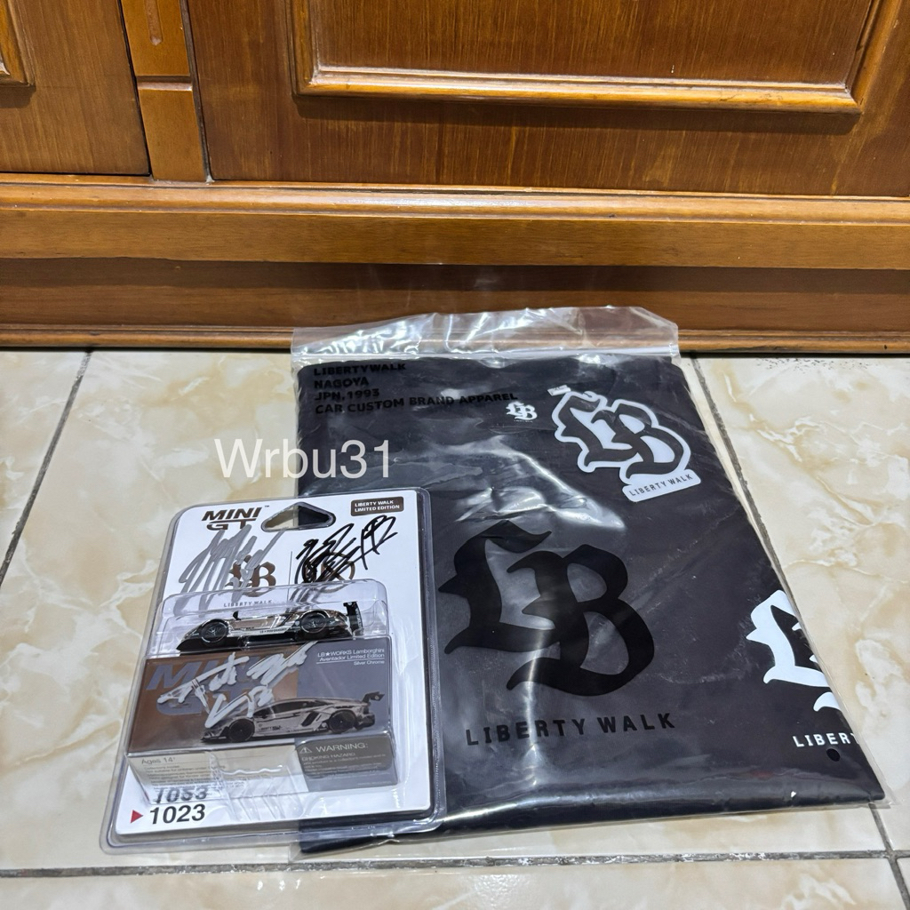 Jual Mini GT Lamborghini Aventador Limited Edition Silver Chrome IMX ...