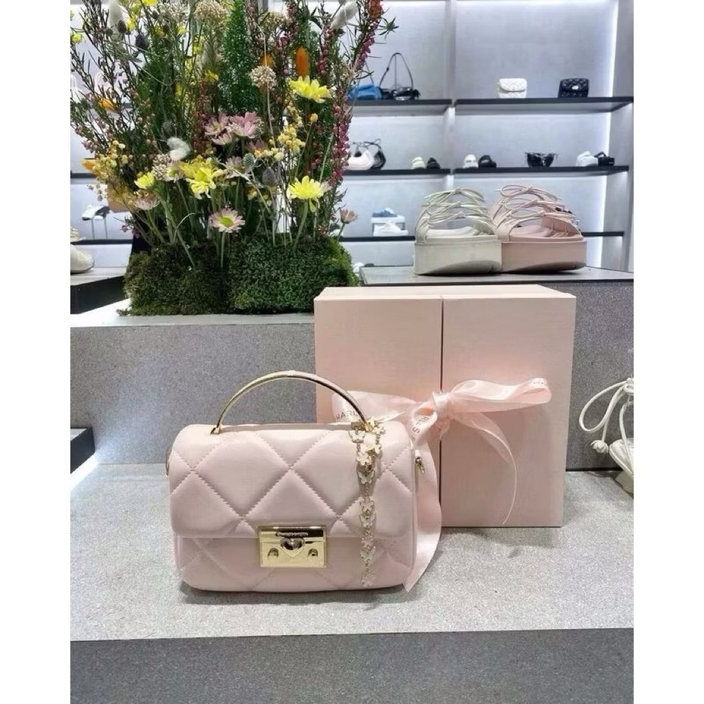 Jual CHARLES KEITH BAG SLING BAG TAS PESTA | Shopee Indonesia