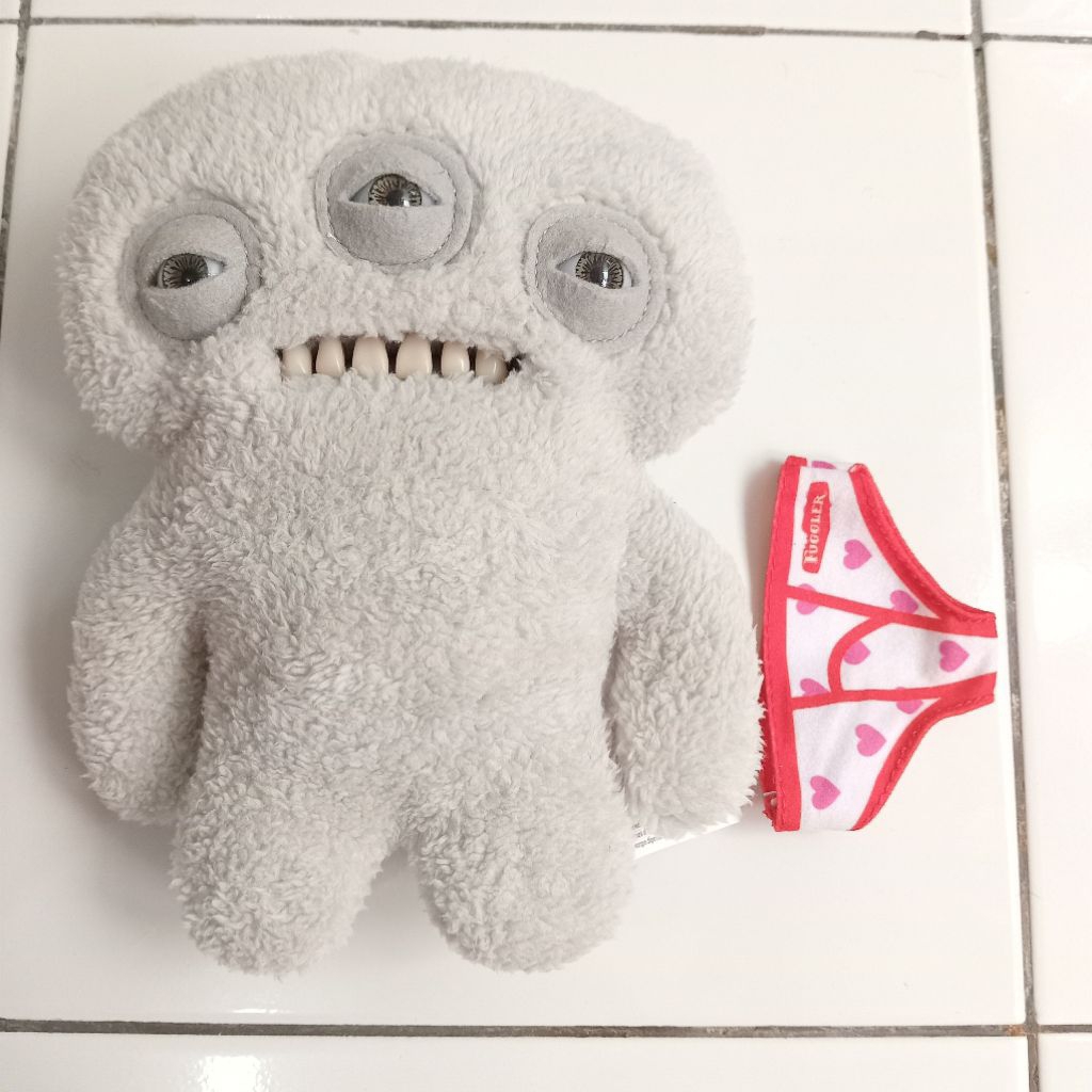 Jual boneka fuggler annoyed alien budgie edition white grey color ...